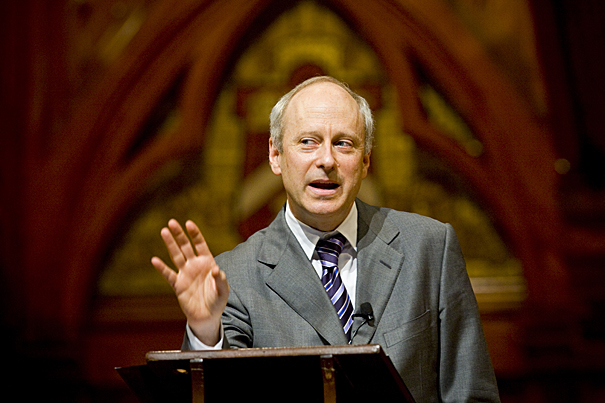 Sandel to Deliver BBC’s prestigious Reith Lectures — Harvard Gazette