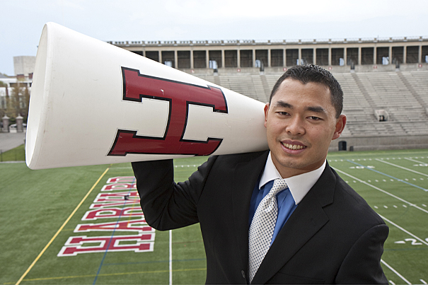 Pumping up sports spirits — Harvard Gazette