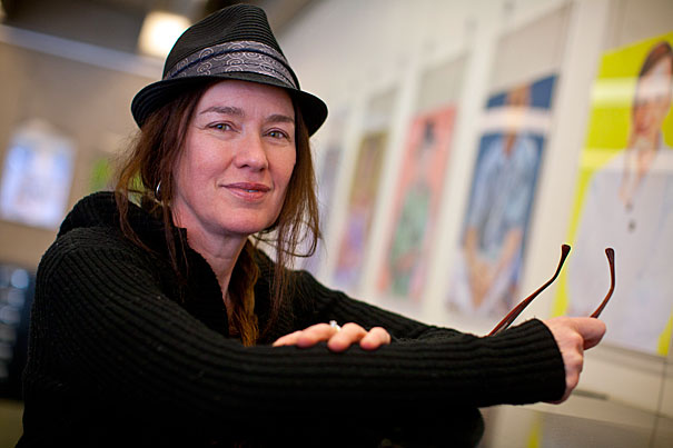 Thinking outside the gilded frame — Harvard Gazette