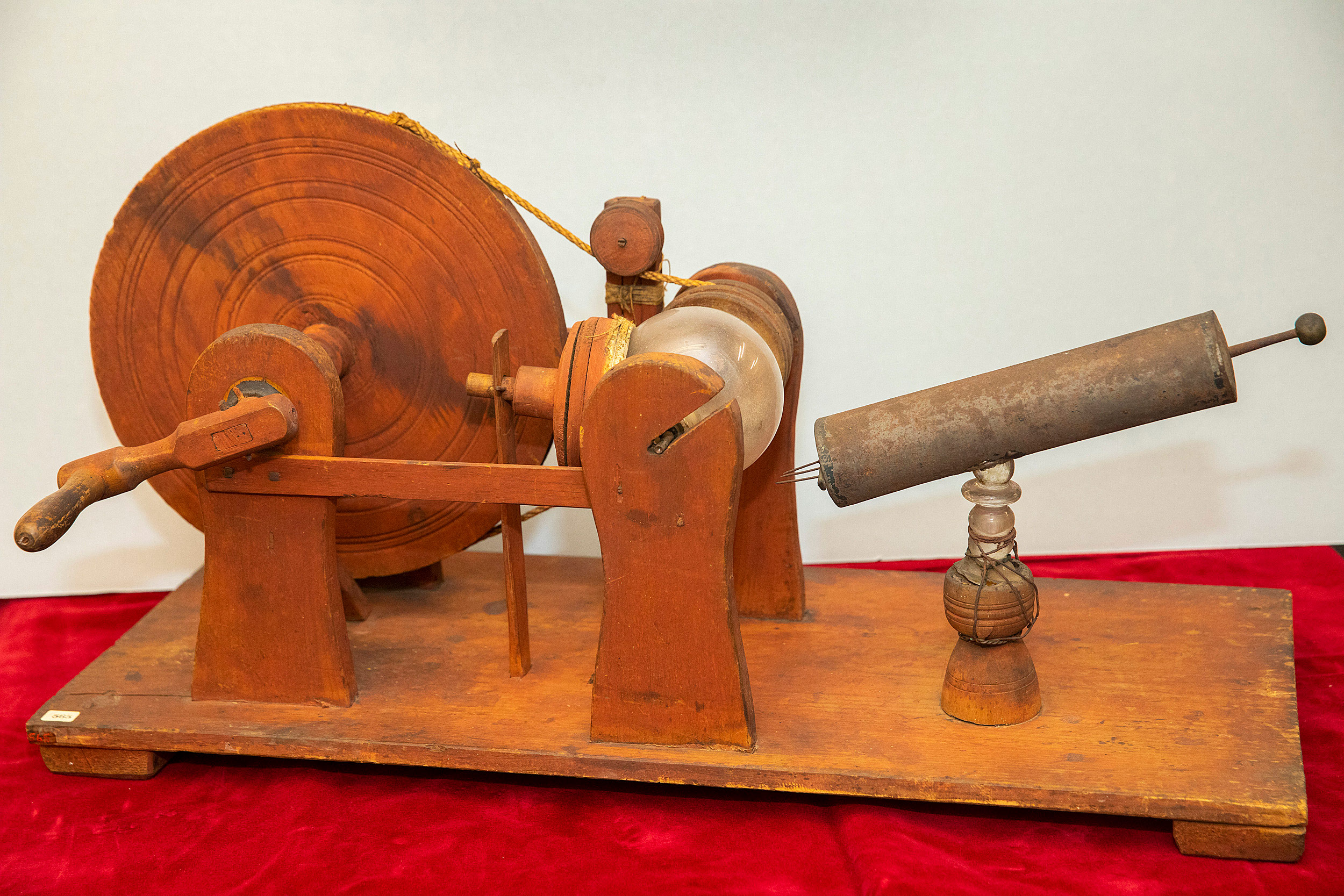 Collection of Historical Scientific Instruments continues to amaze ...