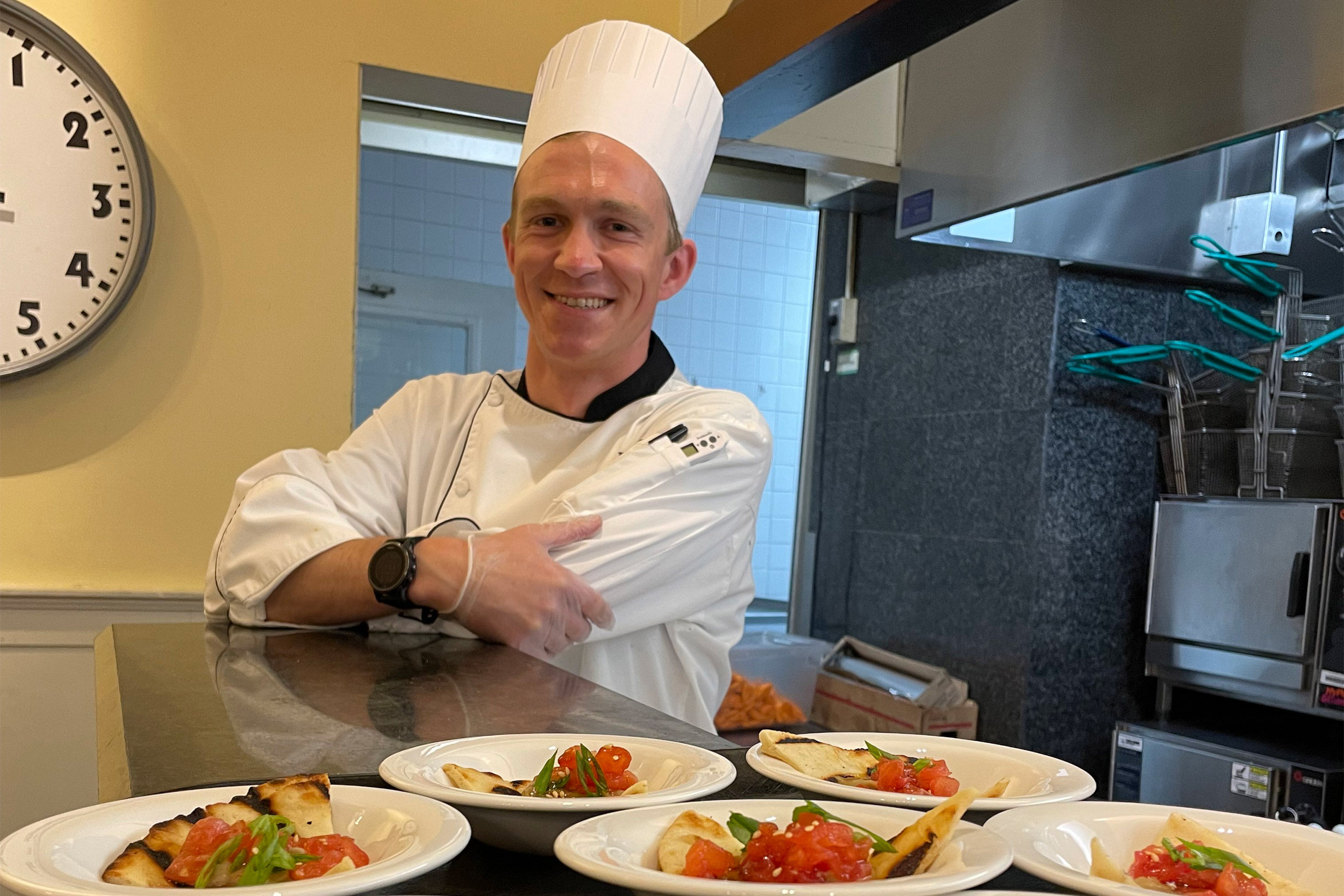 House chefs accept challenge and serve up Delish! dishes — Harvard Gazette