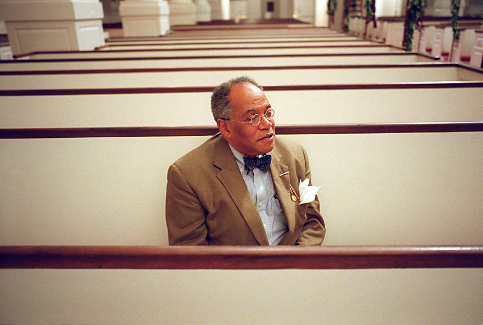 Rev. Peter J. Gomes dies at 68 — Harvard Gazette