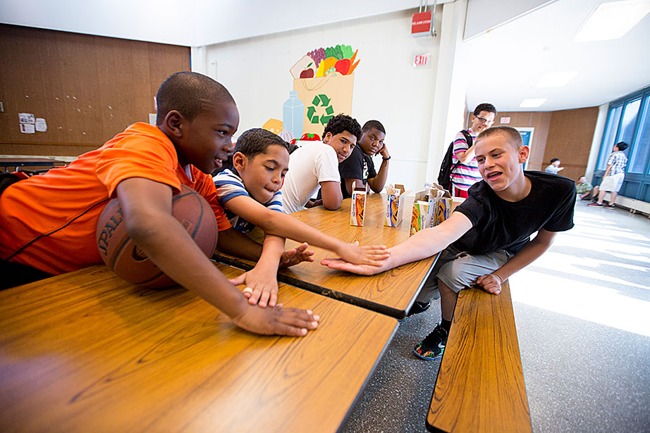 Classrooms without walls — Harvard Gazette