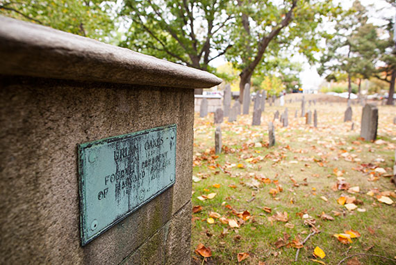 Amid the Old Burying Ground — Harvard Gazette