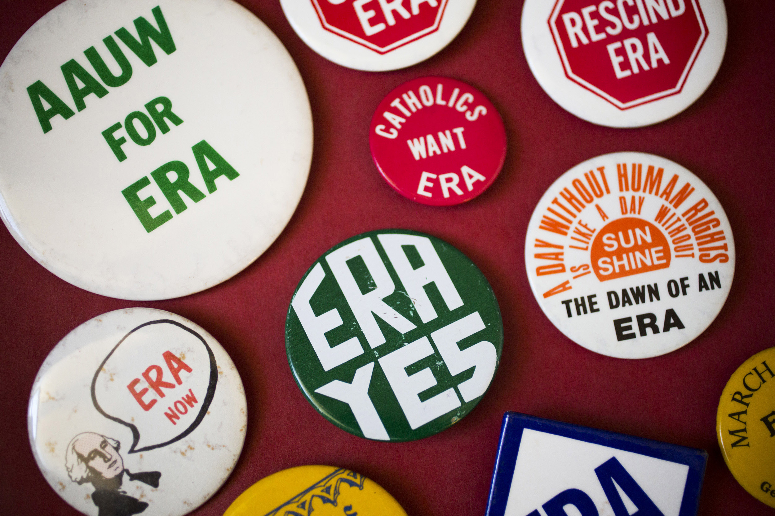 Pinning their hopes on buttons — Harvard Gazette