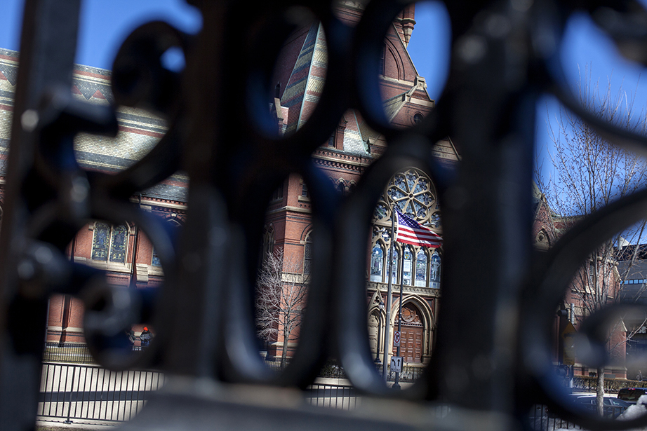 The gates that frame Harvard Yard — Harvard Gazette