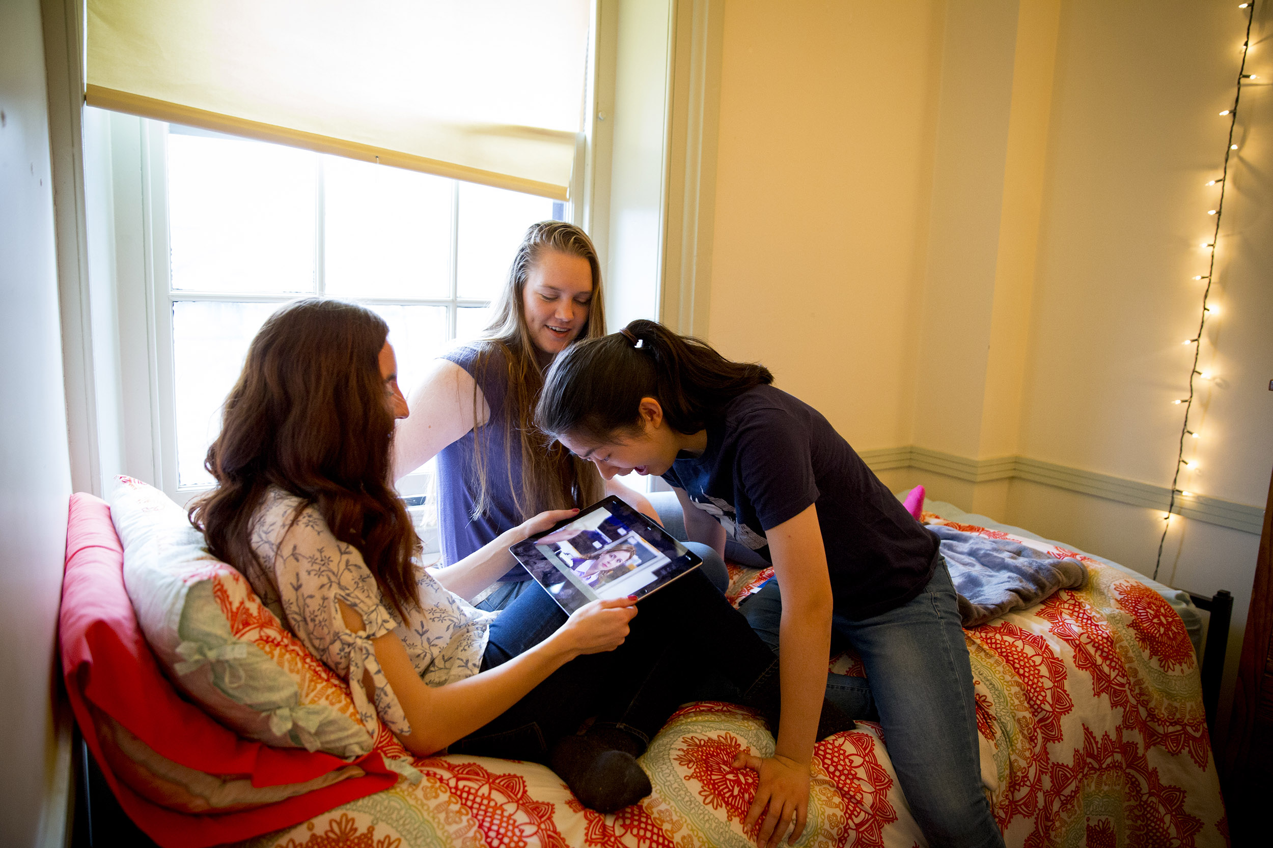 Inside Harvard dorms: Roommates share their stories — Harvard Gazette