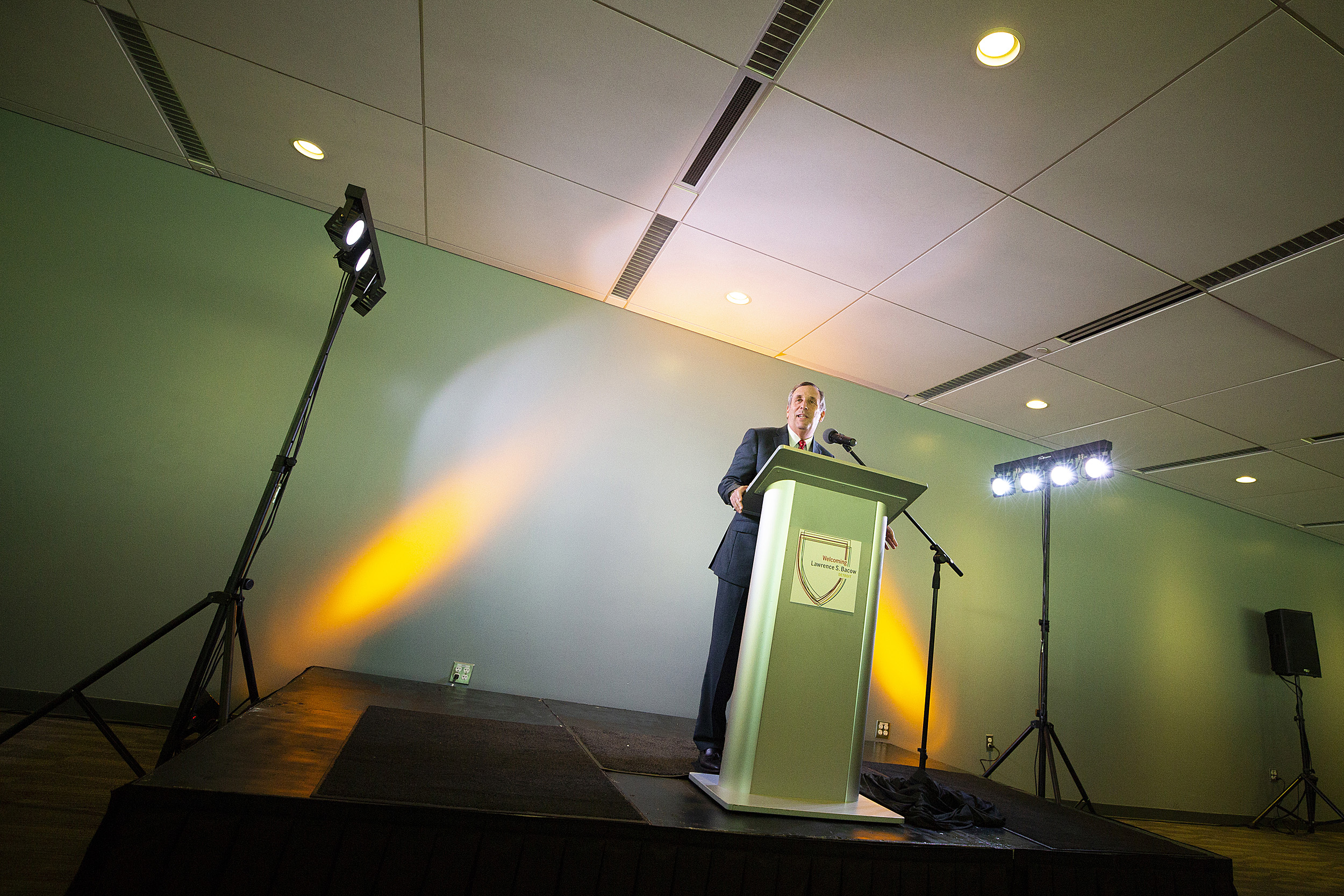 Harvard president returns to Michigan roots — Harvard Gazette