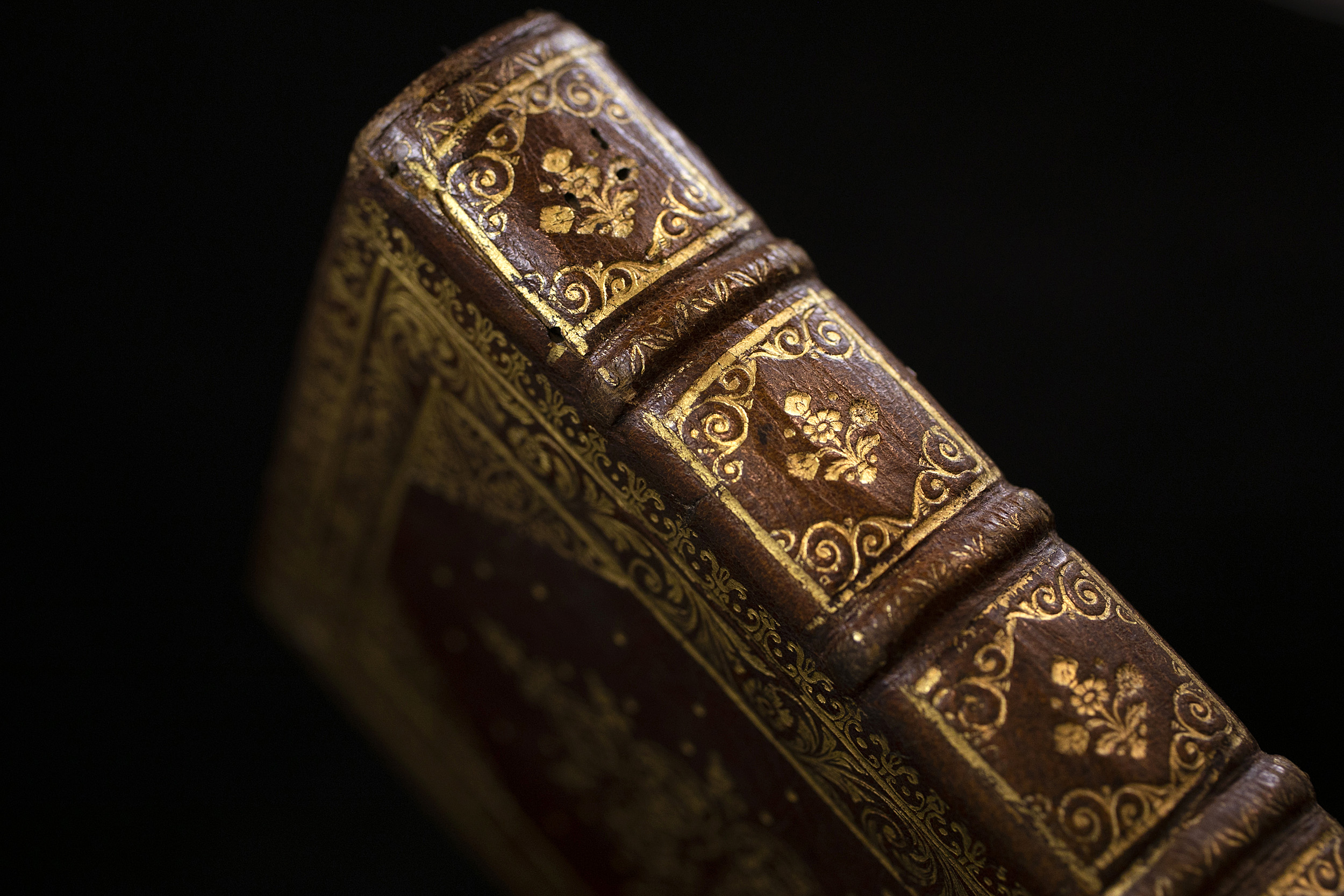 At Harvard's Houghton Library, the beauty of the book in all its forms ...