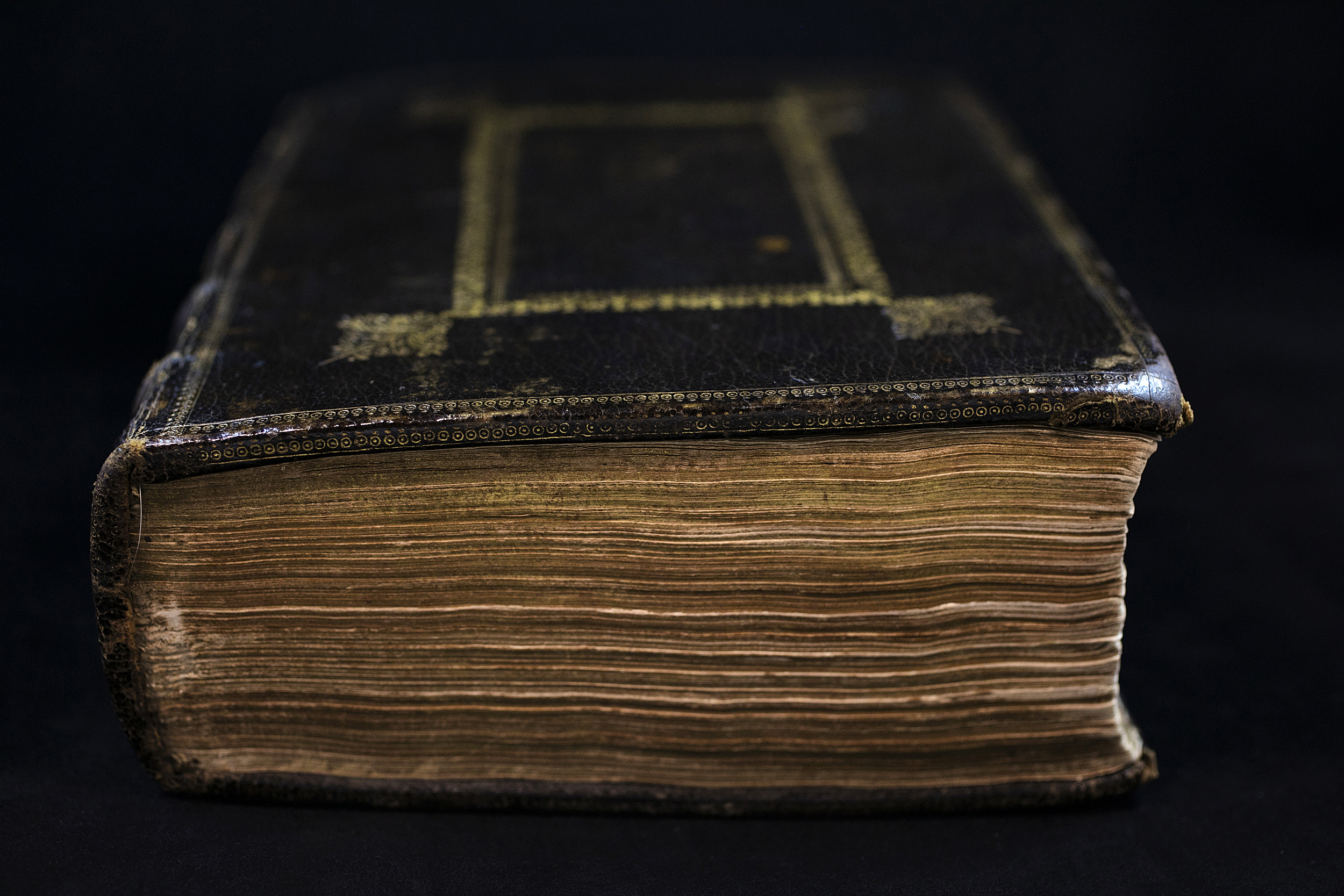 Radcliffe scholar seeks the oldest Bible in the world — Harvard Gazette