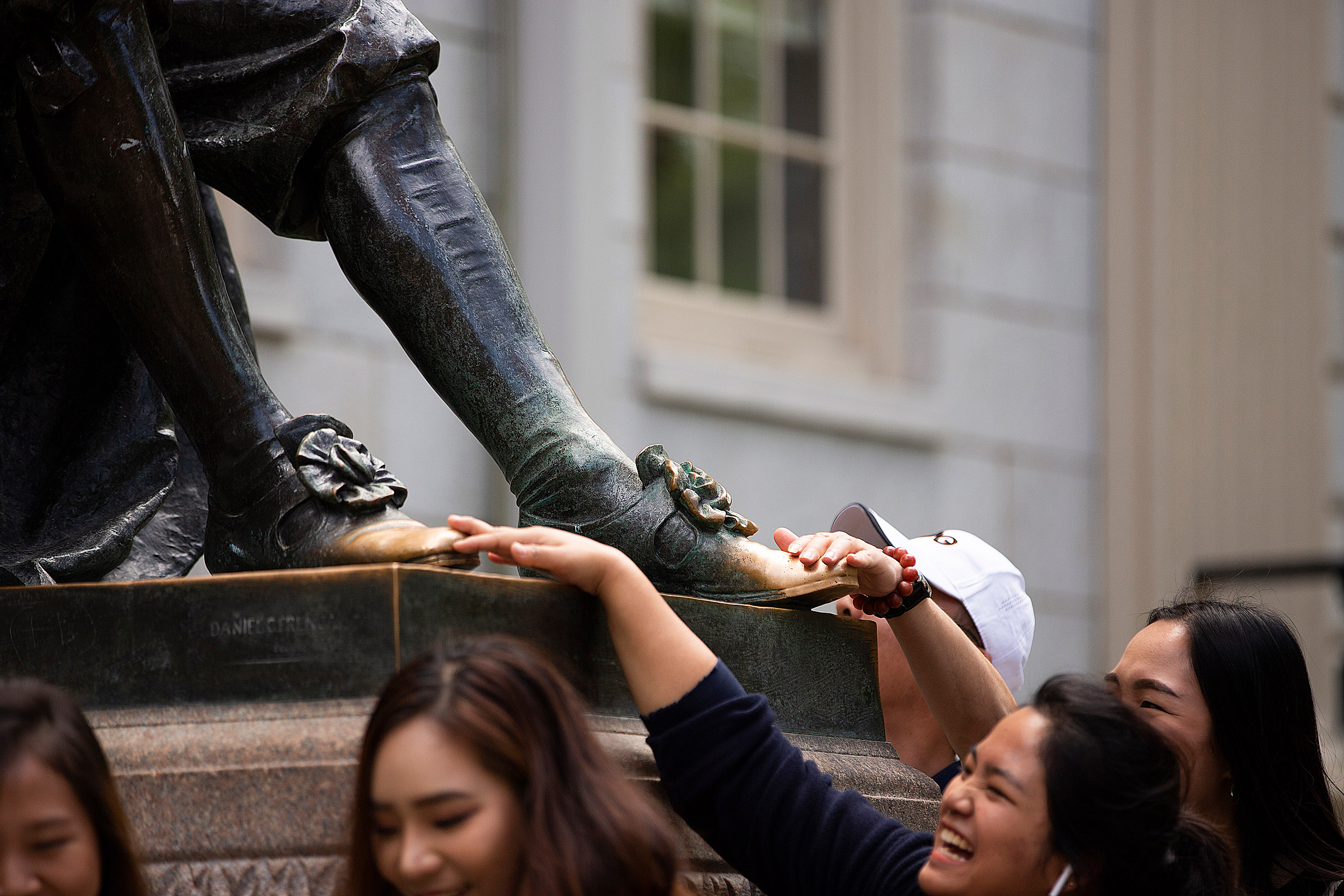 Iconic John Harvard Statue is the star of the Yard — Harvard Gazette