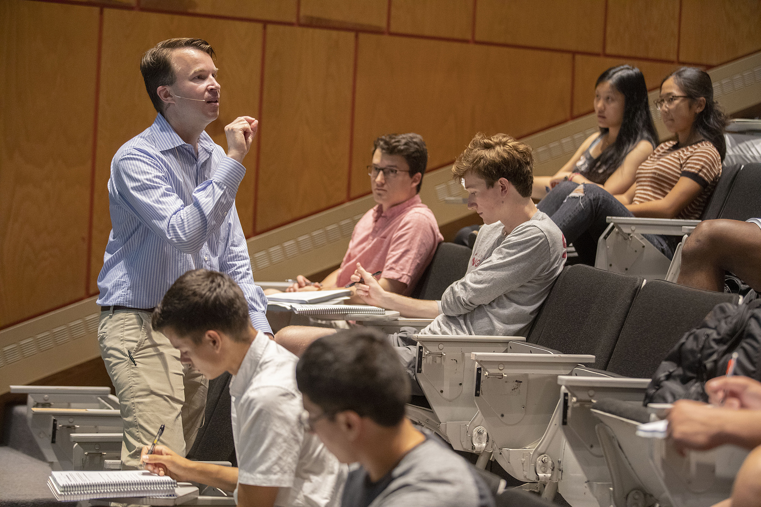 Study shows that students learn more when taking part in classrooms ...