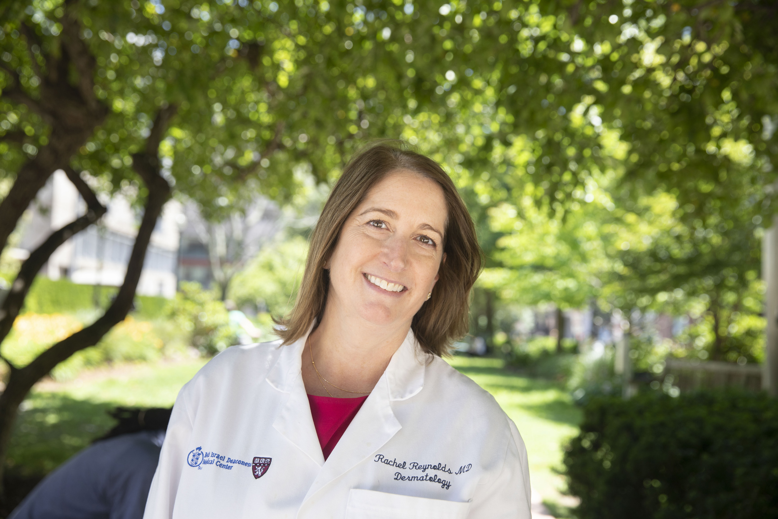 Dermatologist removes tattoos to give former gang members fresh start ...