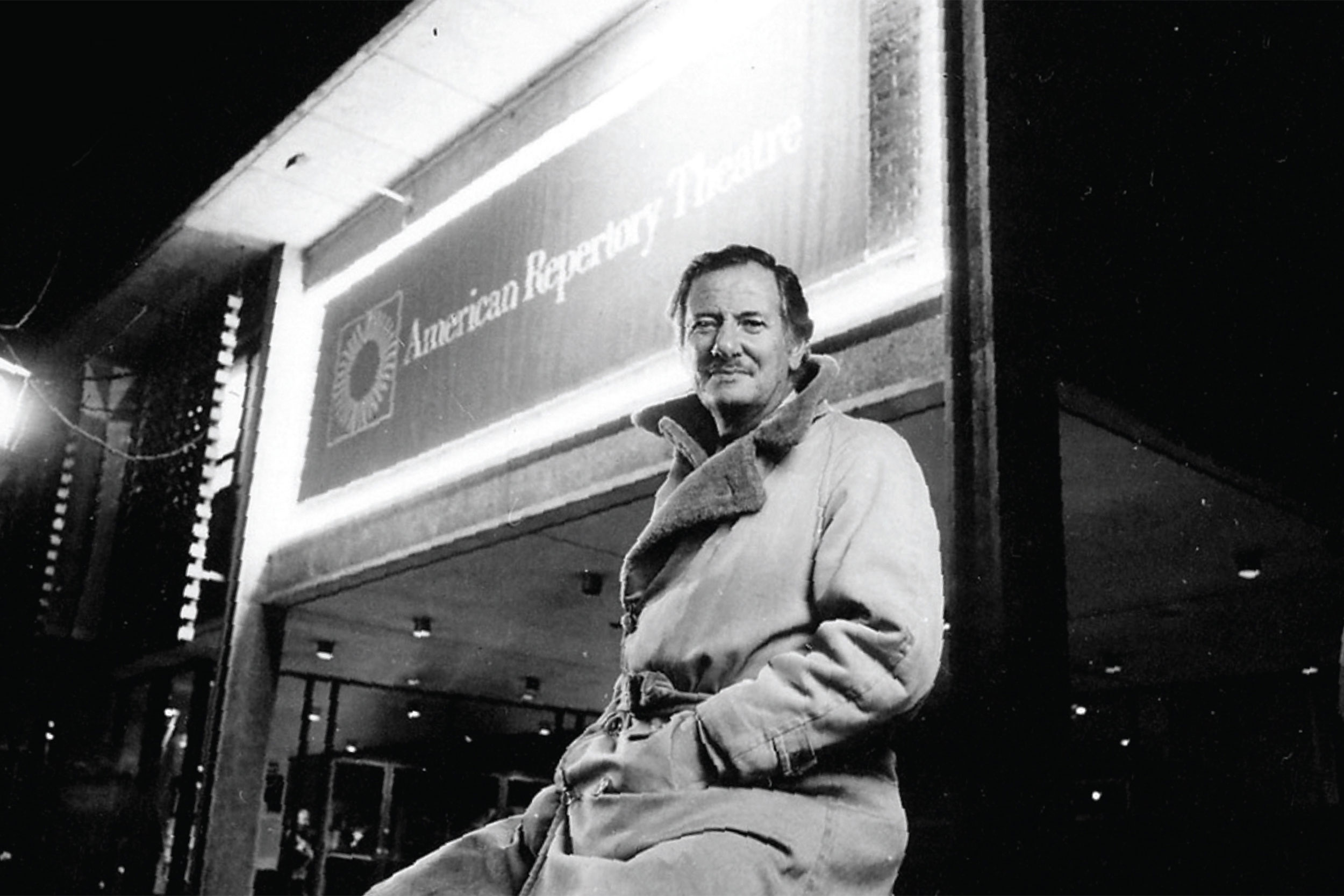 Robert Brustein leaves legacy as champion of American theater — Harvard ...