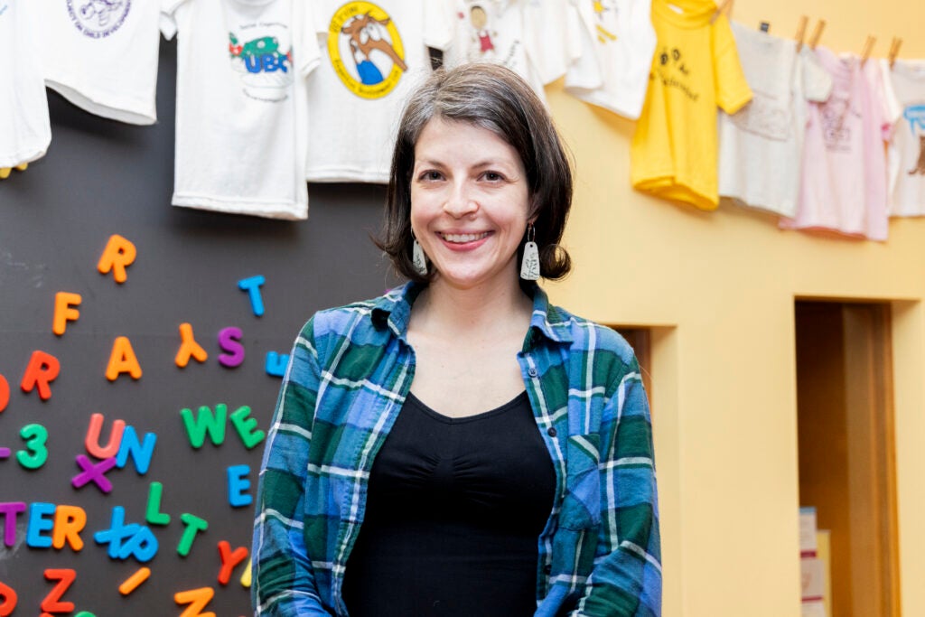 Why do some kids learn to talk earlier than others? — Harvard Gazette