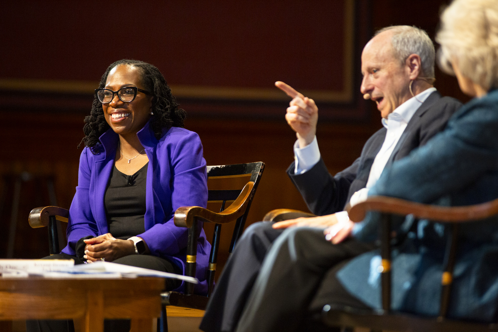 Ketanji Brown Jackson rejoins Michael Sandel’s ‘Justice’ — Harvard Gazette