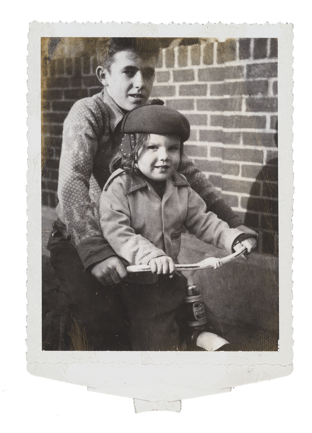 Polaroid gave her a shot. She helped revolutionize photography ...