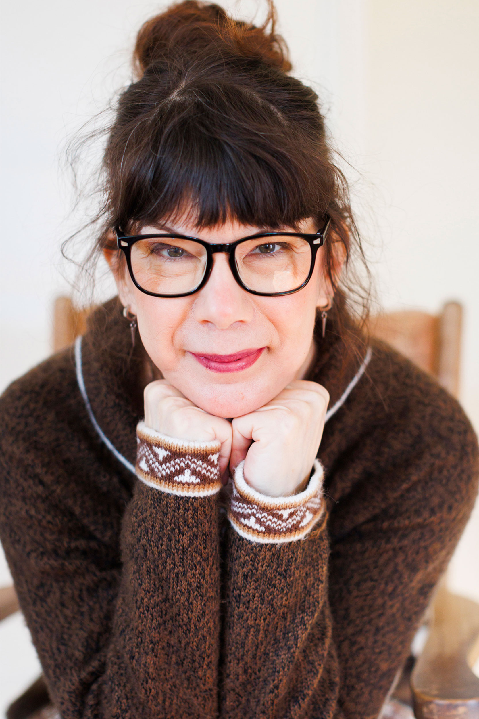 From sending thank-you notes to social faux pas, she’s ruled on it all ...