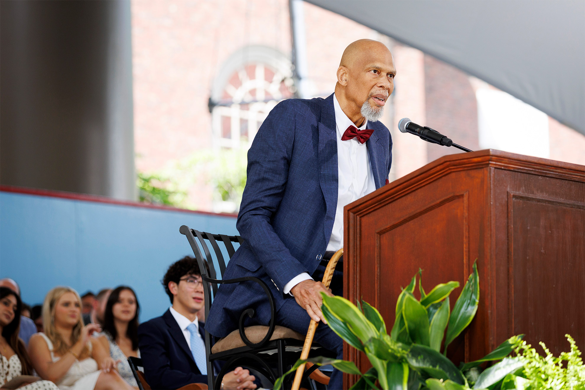 935 admitted early to Harvard College Class of ’23 — Harvard Gazette