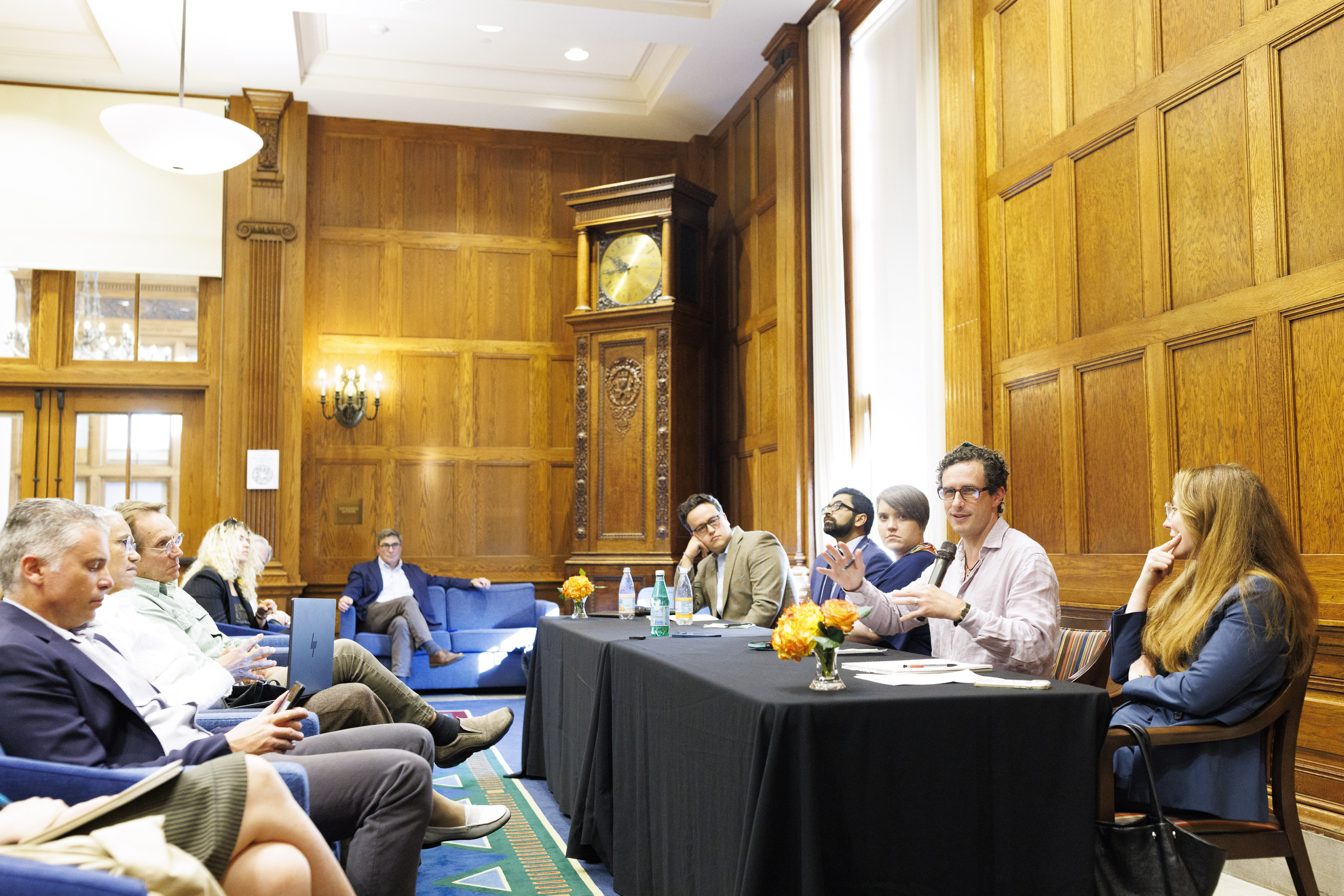 Why is your head not exploding? Steven Pinker can explain. — Harvard Gazette