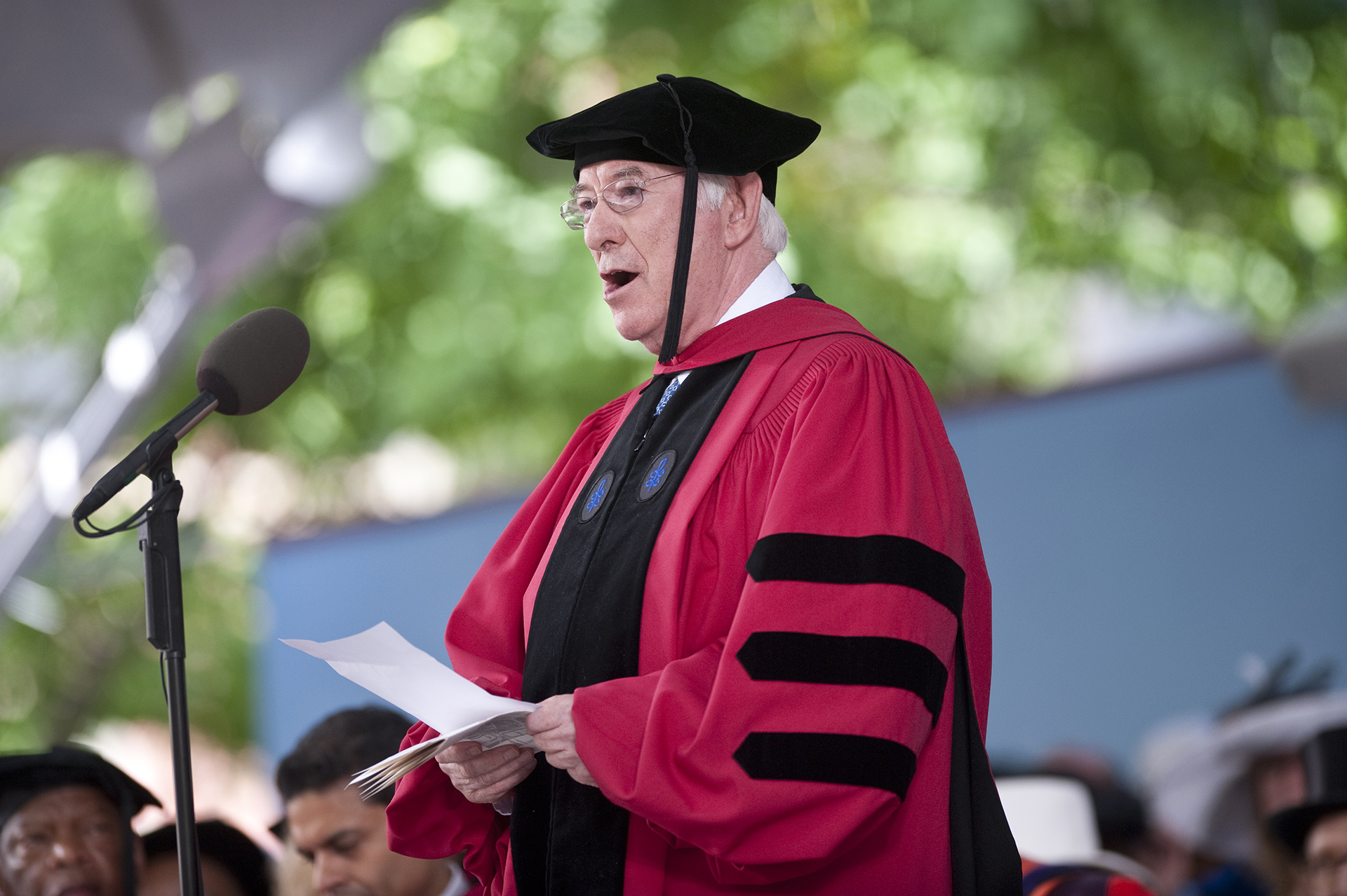 Seamus Heaney’s long migration — Harvard Gazette