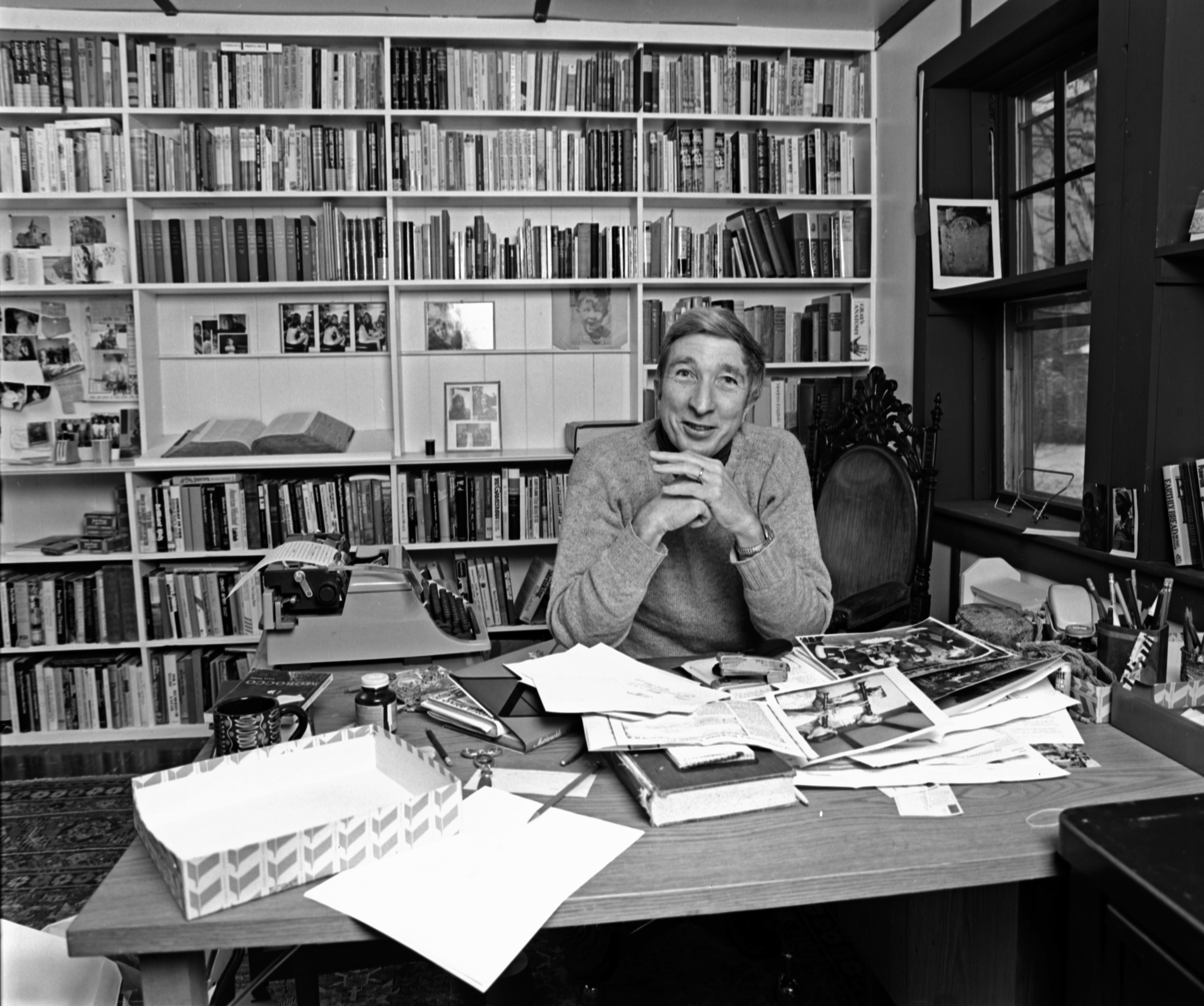 Updike’s life in letters — Harvard Gazette