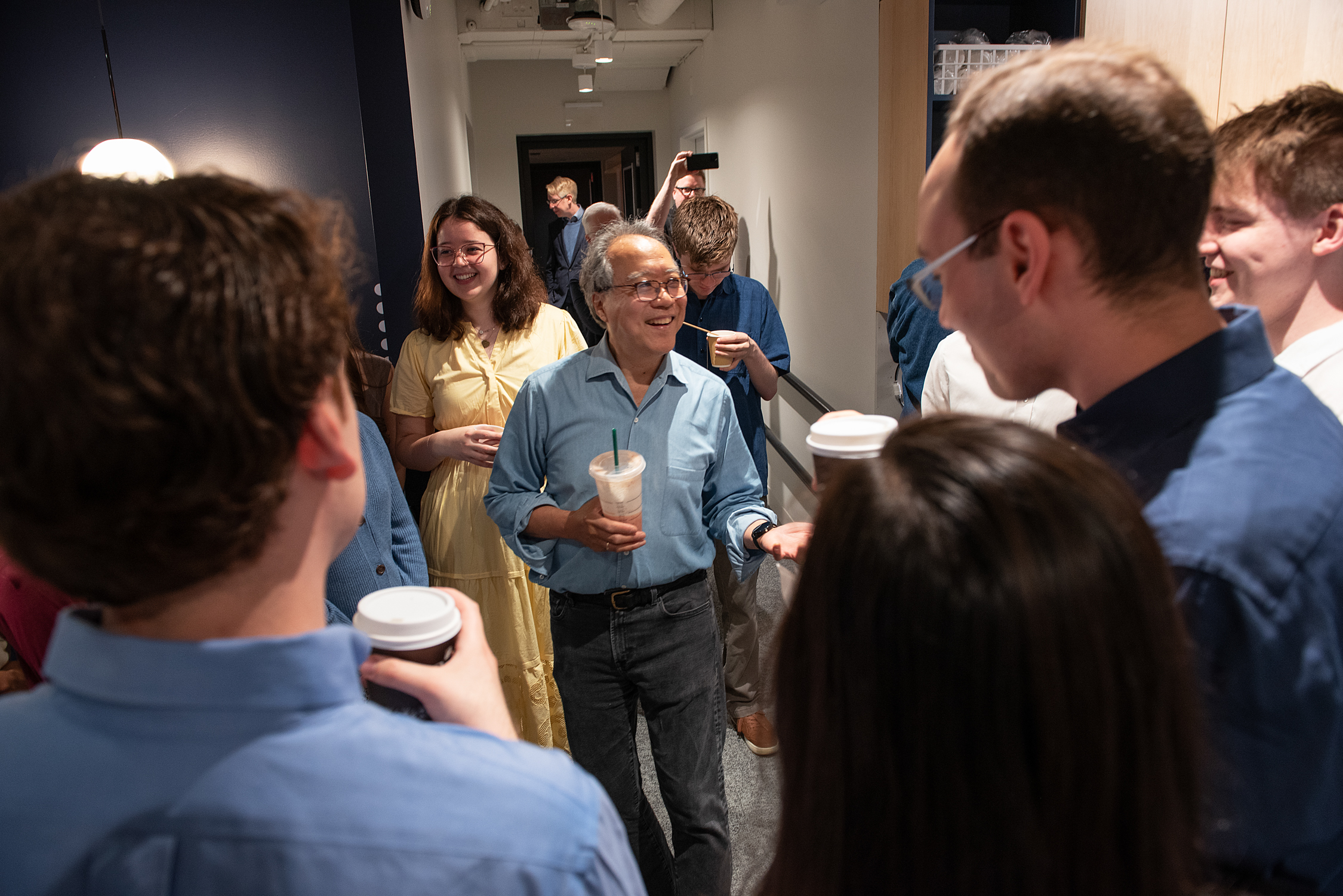 Yo‑Yo Ma joins Harvard University Choir for unforgettable recording ...