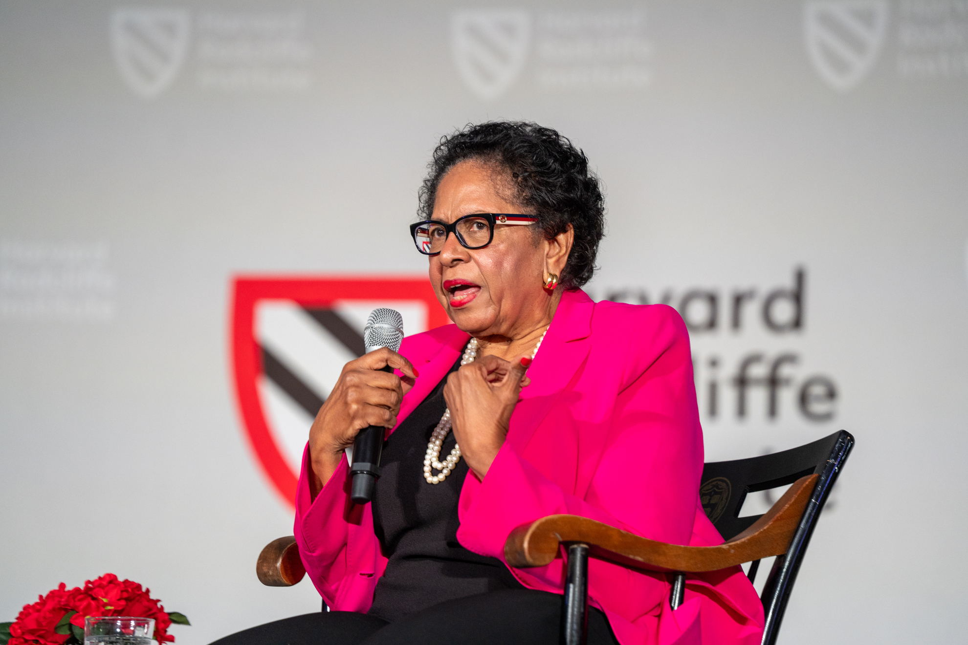 Ruth J. Simmons accepts 2026 Radcliffe Medal — Harvard Gazette